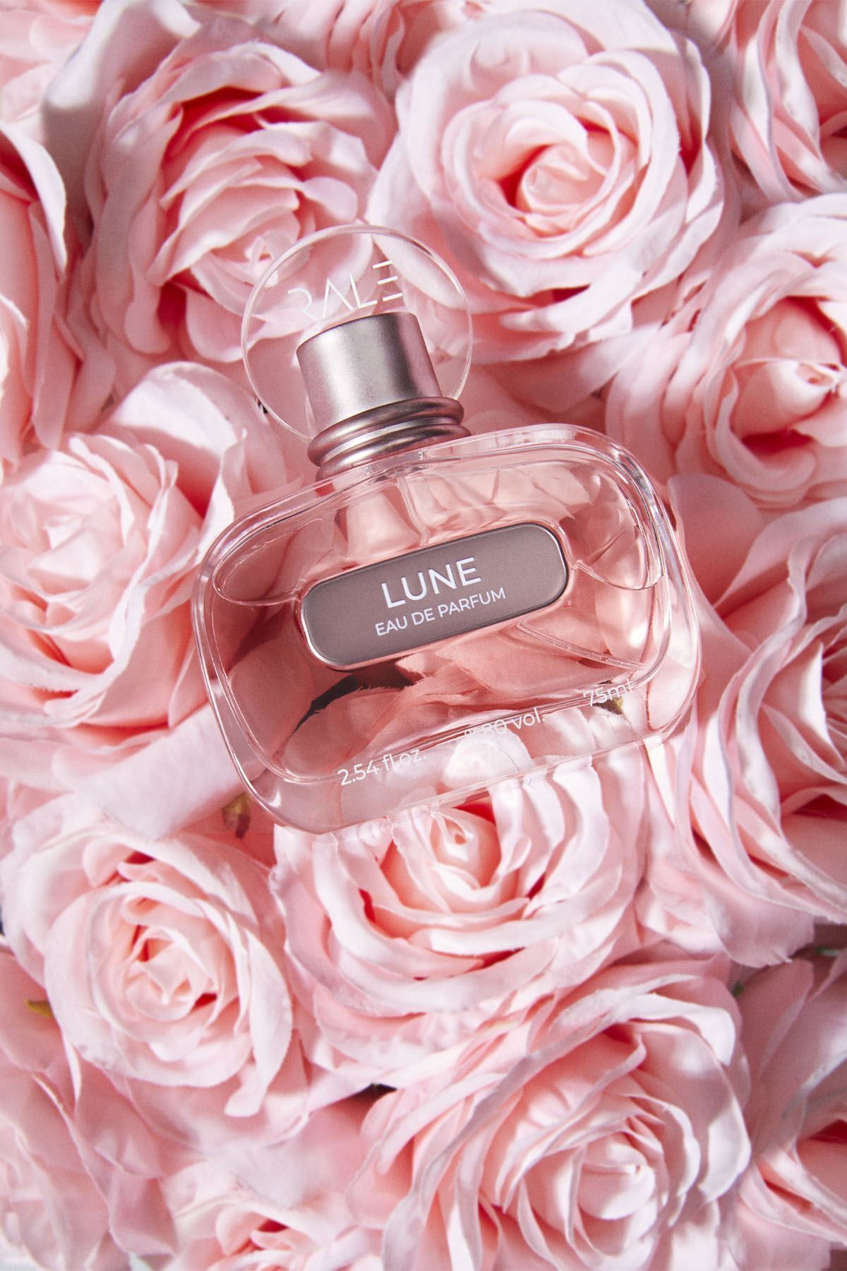 Lune Eau De Parfum Gül ve Sedirle Ferahlatıcı ve Şehvetli Koku
